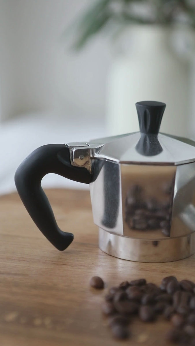 Mac and Moka Bundle | Emme Mac Black Coffee & Bialetti Moka Pot